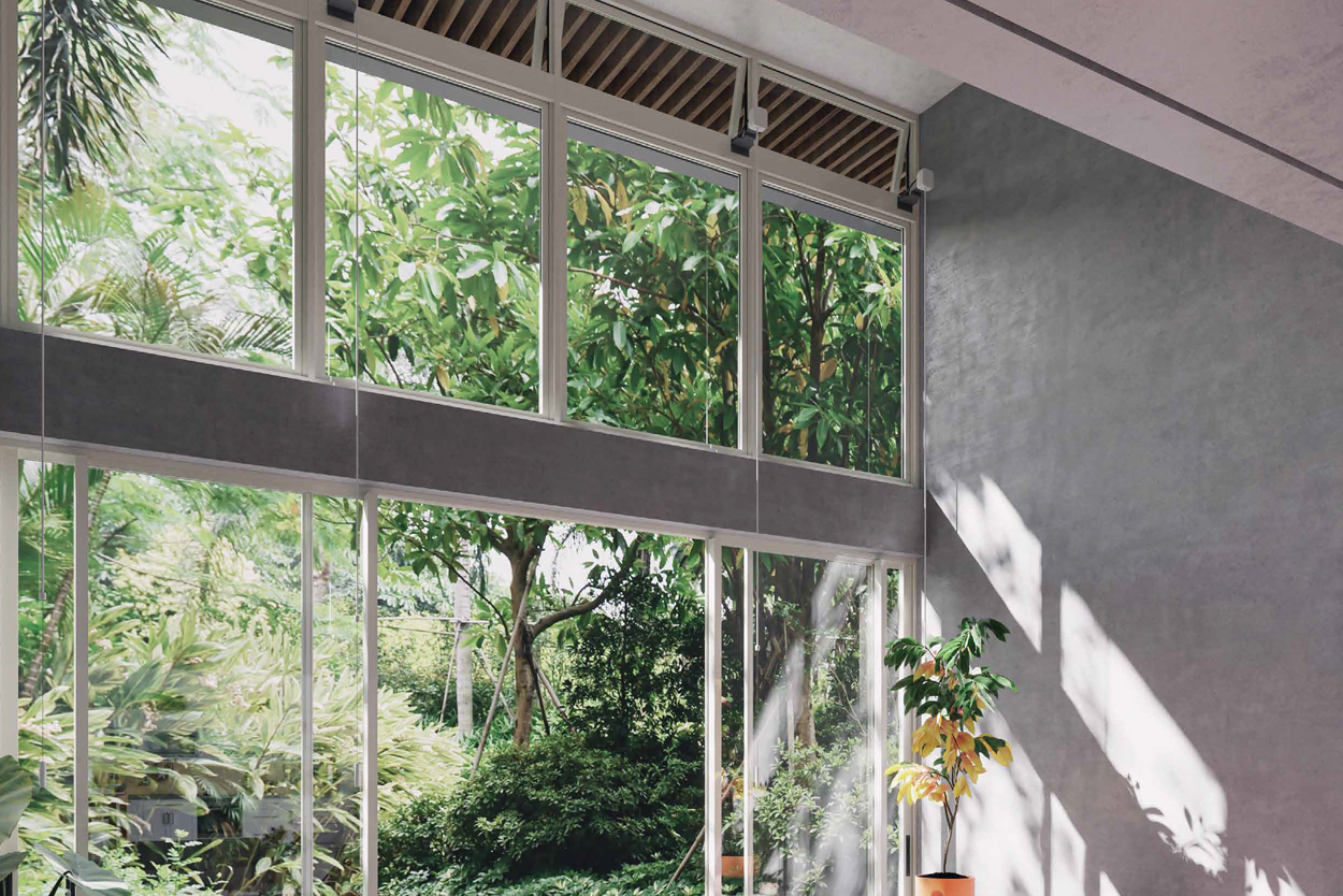 หน้าต่างระบายอากาศในตำแหน่งสูง NEXSTA